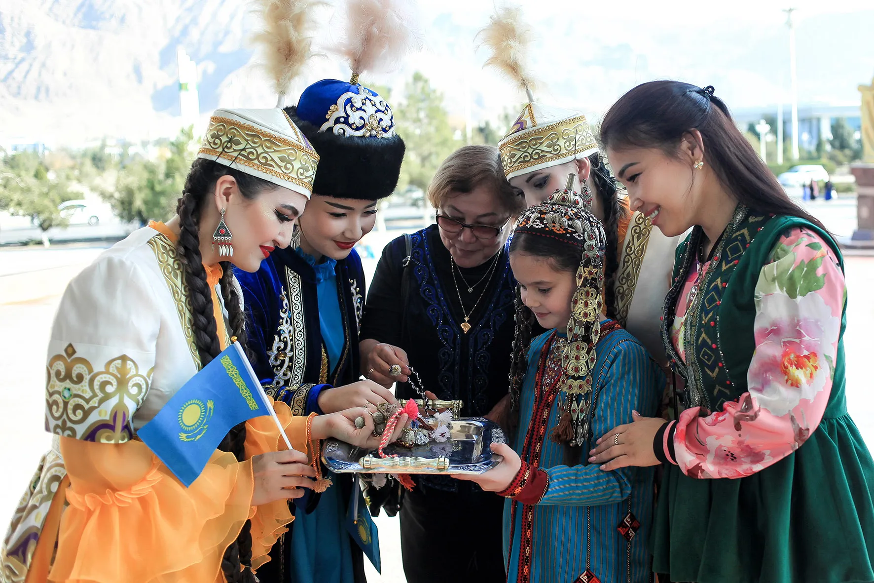 Concerts in honor of Turkmen-Kazakh friendship took place in Balkanabat ...