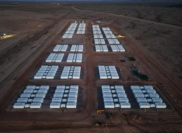 Tesla's largest 2,3 GWh energy storage facility opens in Arizona ...