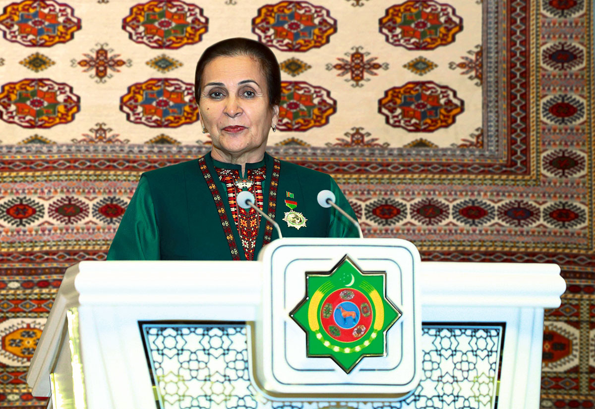 Chinar Rustemova called on UNESCO clubs in Turkmenistan to intensify ...