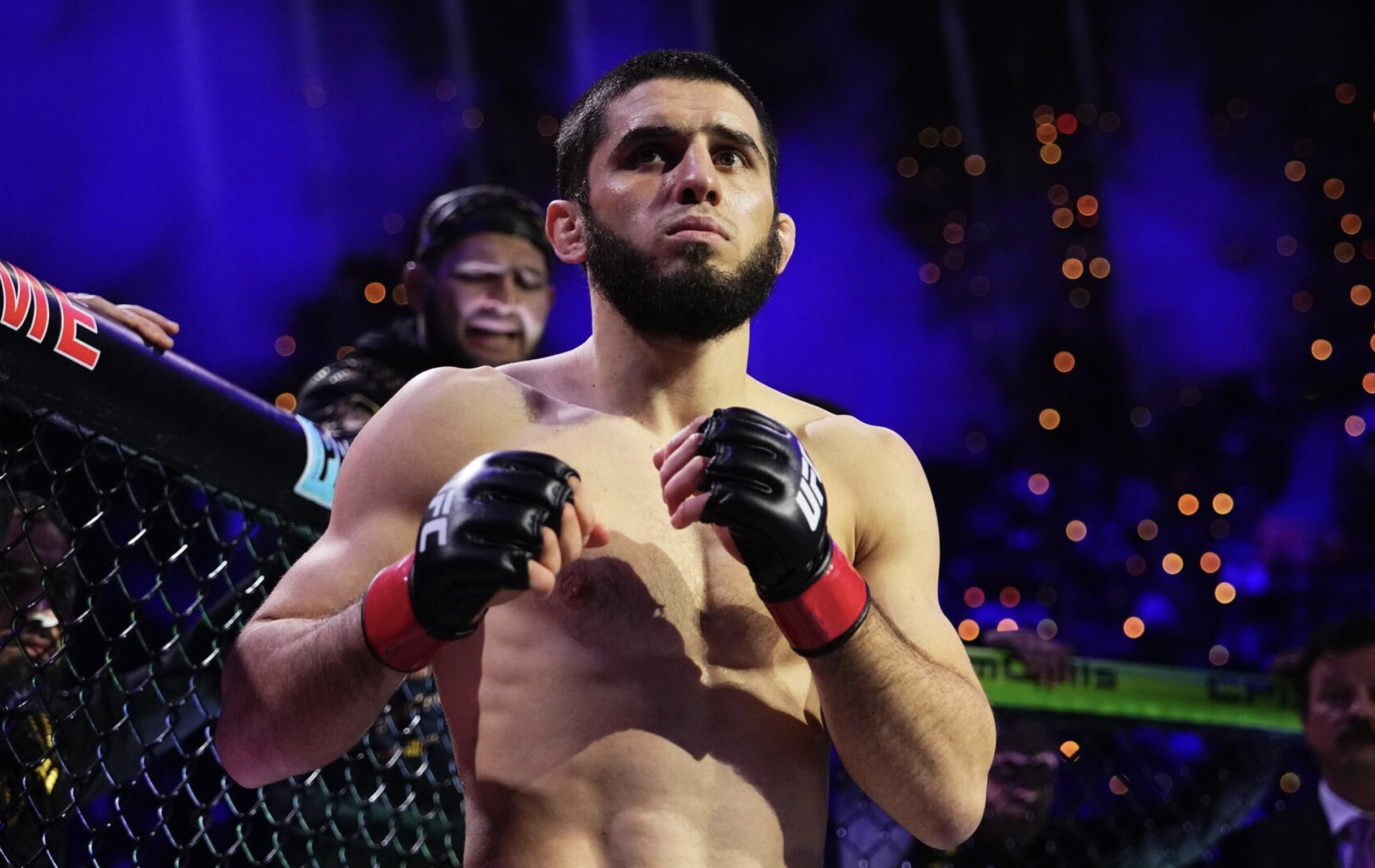 Makhachev Defeats Moicano to Defend UFC Lightweight Title ...